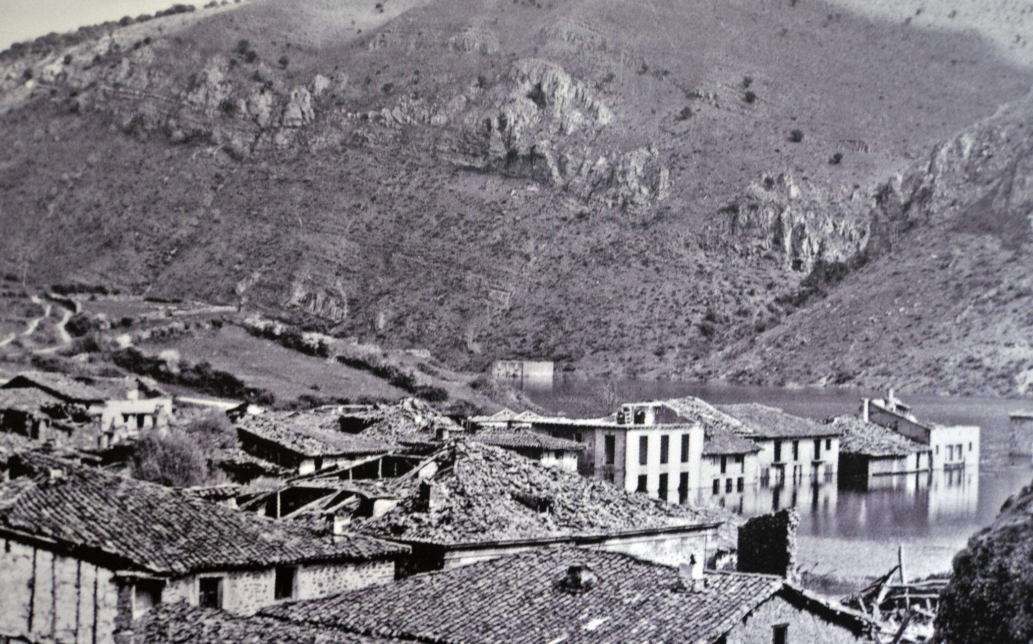 Mansilla de la Sierra ; recuperando su historia sumergida - FIJET España